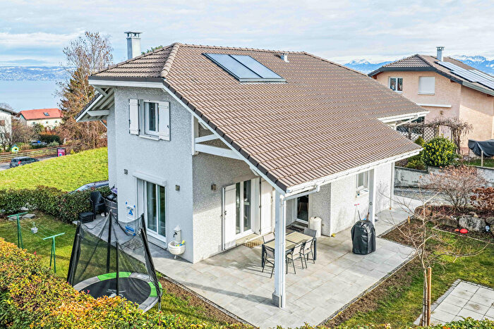 Maison à vendre - Neuvecelle - 6 pièces - 3 chambres