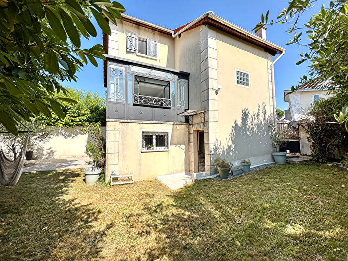 Maison 4 pièces à vendre - Les Pavillons-sous-Bois, Centre-ville, Basoche