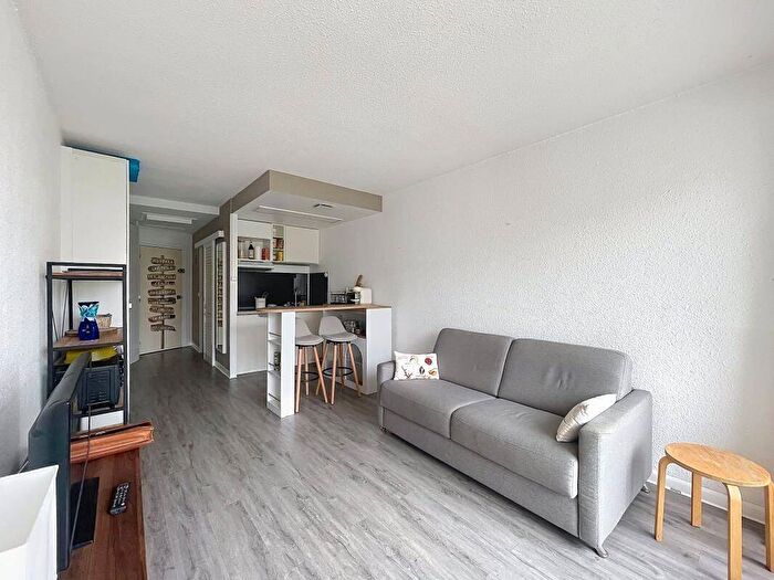 Cinq Cantons-Golf, Anglet : Appartement 1 pièce à louer