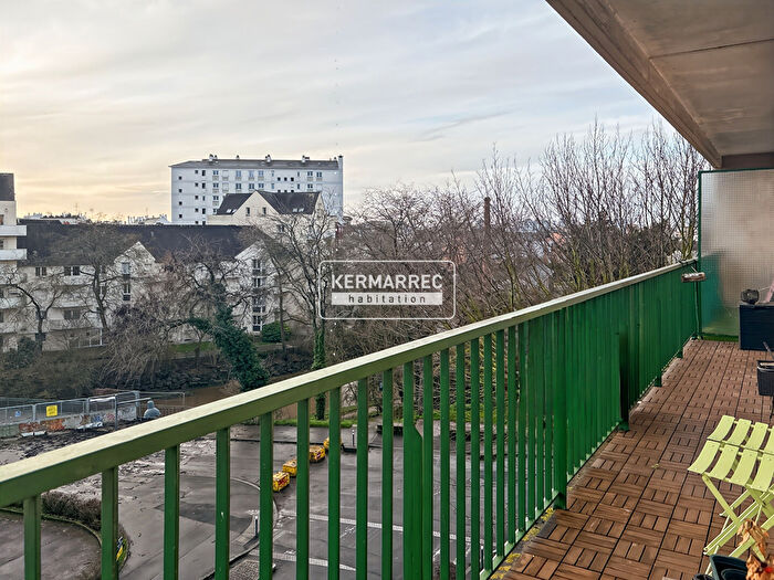 Appartement à vendre - Quartiers Ouest, Bourg lEvesque - 3 pièces - 2 chambres