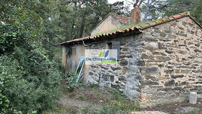 Maison à vendre - Six-Fours-les-Plages, Roumagnan, Talian, Audibert, Verger - 2 pièces - 1 chambre