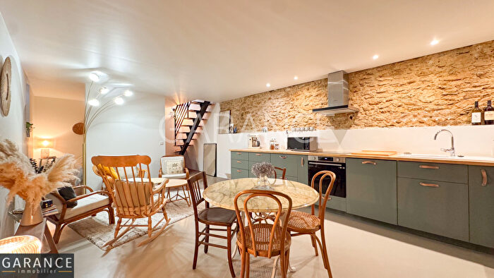 Appartement à vendre - Paris e , Vallée de Fecamp - 3 pièces - 1 chambre