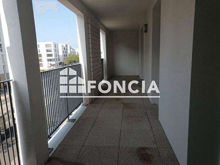 Appartement à louer - Saint Symphorien, Tours - 3 pièces - 2 chambres