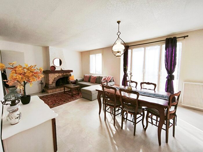 Maison 5 pièces à vendre à Montendre