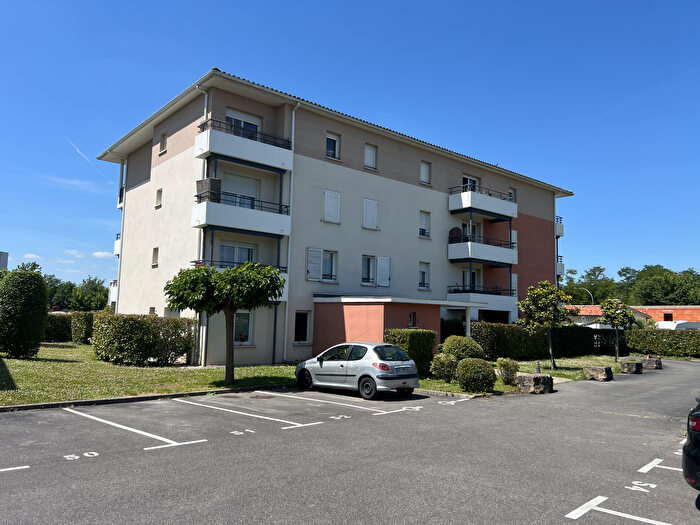 Appartement à vendre - Montauban, Centre-ville - 2 pièces - 1 chambre