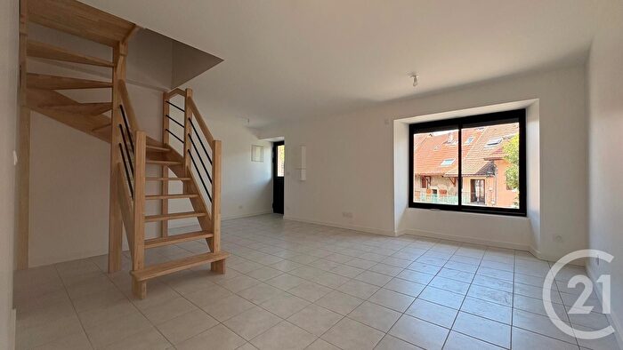 Maison 4 pièces à Cruseilles, à louer