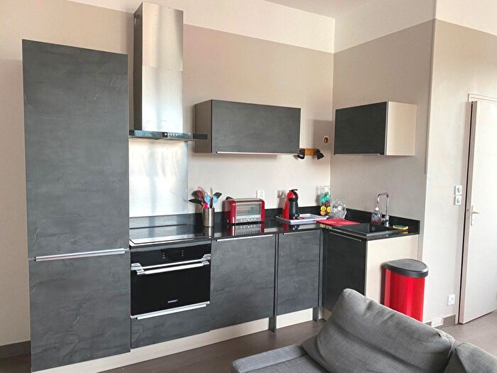 Aubenas, Centre-ville - Appartement 2 pièces à louer