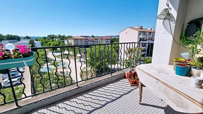 Avignon, Blanchissage - Appartement 4 pièces à vendre