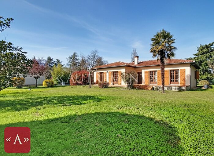 Maison à vendre - Saint-Sulpice-la-Pointe - 4 pièces - 3 chambres