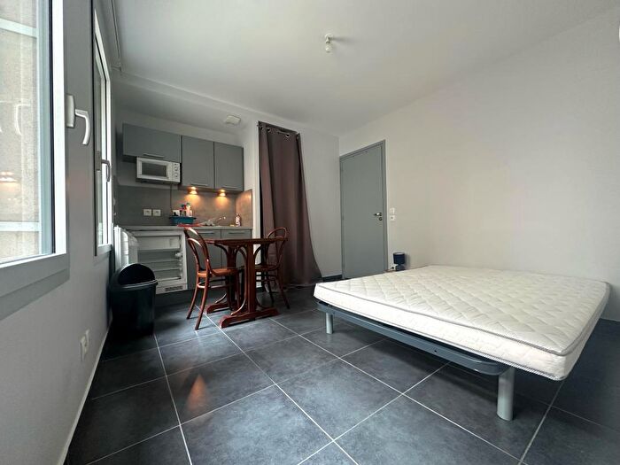 Appartement 1 pièce à Le Puy-en-Velay, Breuil, Carmes, à louer