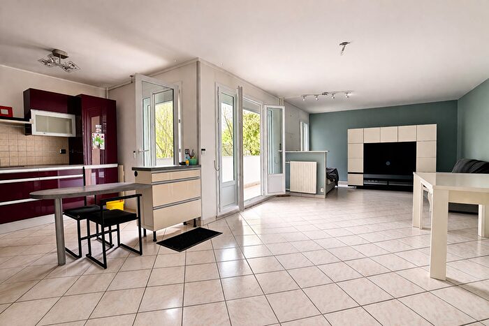 Bondy, Les Mérisiers : Appartement 4 pièces à vendre