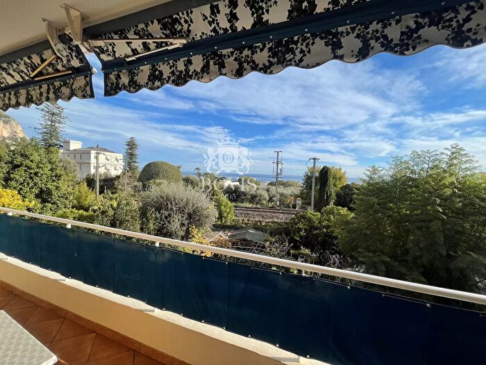 Appartement à vendre - Beaulieu-sur-Mer - 3 pièces - 2 chambres