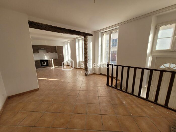 Trie-Château - Appartement 2 pièces à louer