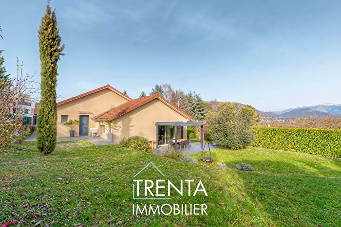 Maison à vendre - Saint-Blaise-du-Buis - 6 pièces - 3 chambres