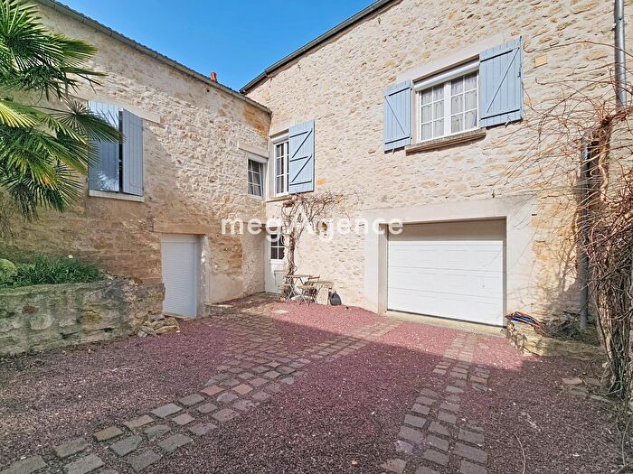 Maison à vendre - Bouafle - 6 pièces - 4 chambres