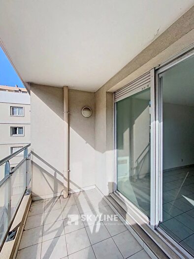 Appartement à vendre - Marseille e , Baille - 2 pièces - 1 chambre