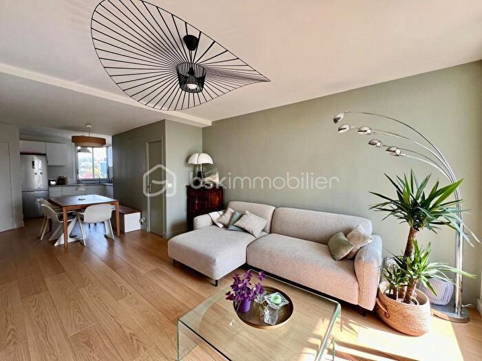 Appartement à vendre - Rueil-Malmaison, Mont Valerien - 4 pièces - 3 chambres