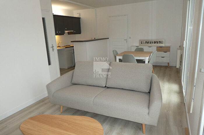 Appartement à louer - Laval, Hilard - 2 pièces - 1 chambre