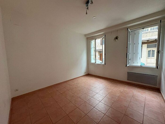 Appartement à louer - Casteljaloux - 2 pièces - 1 chambre