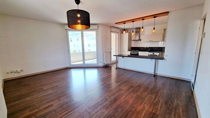 Échirolles, Centre-ville - Appartement 3 pièces à louer