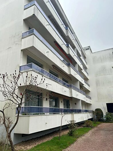 Appartement à vendre - Romorantin-Lanthenay - 4 pièces - 3 chambres