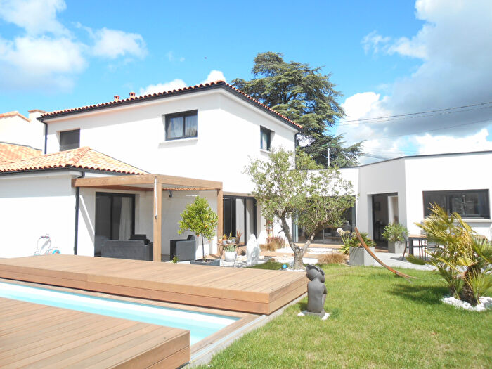 Maison à louer - Carquefou - 5 pièces - 4 chambres