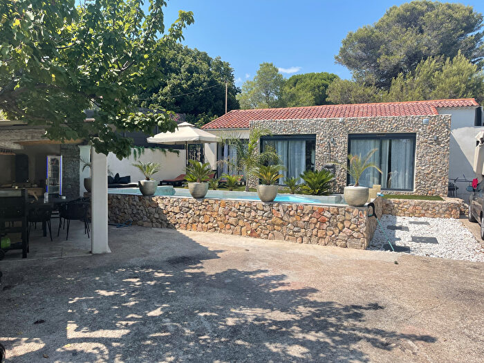 Maison à vendre - Le Cannet, Rocheville, Colombier, Campelières - 5 pièces - 4 chambres