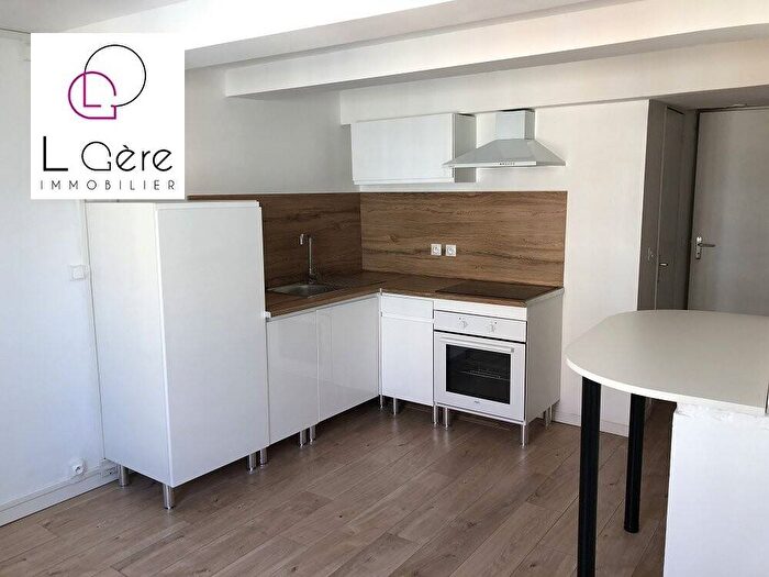 Appartement 1 pièce à Léopold-Ville Vieille, Nancy, à louer