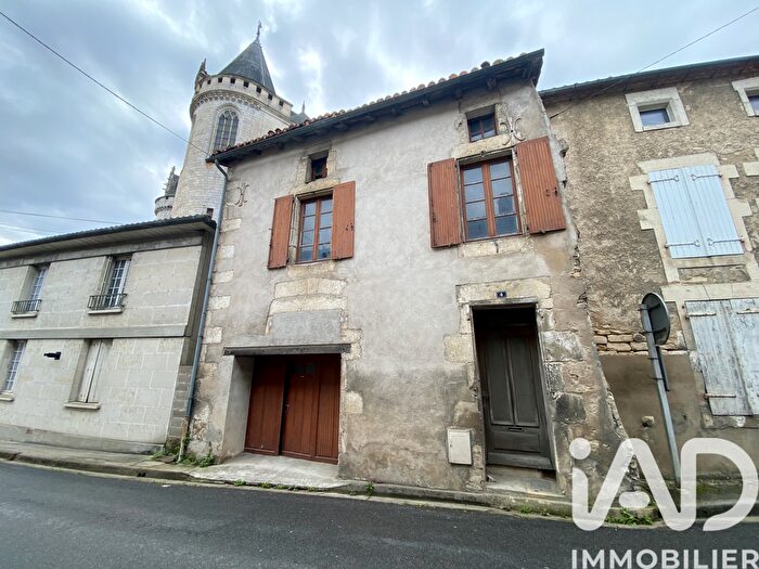 Maison à vendre - La Rochefoucauld - 3 pièces