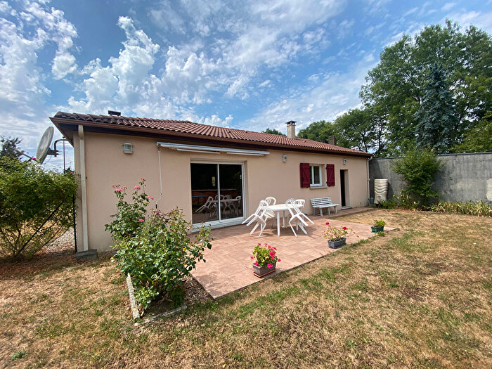 Peyrilhac - Maison 4 pièces à louer