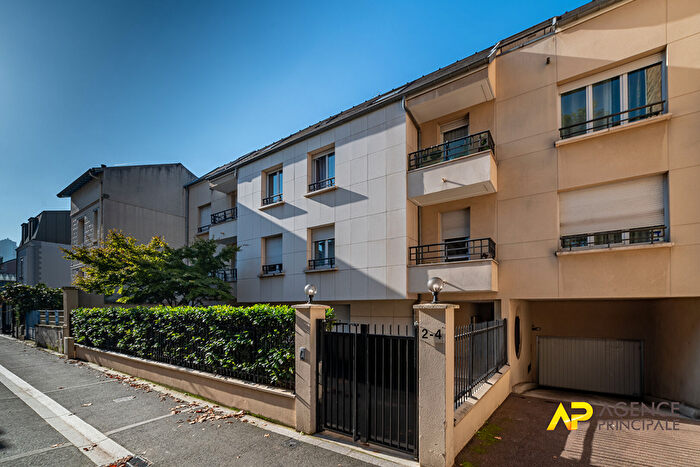 Appartement à vendre - La Garenne-Colombes, Centre Sud - 4 pièces - 2 chambres