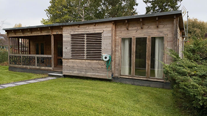 Maison à vendre - La Madelaine-sous-Montreuil - 3 pièces - 2 chambres