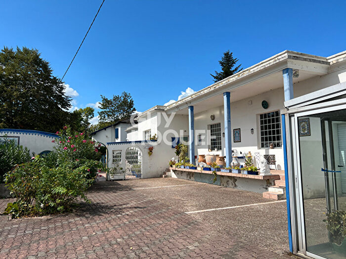 Maison à vendre - Artix - 8 pièces - 5 chambres