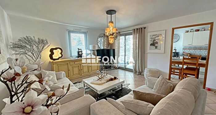 Appartement à vendre - Moûtiers - 3 pièces - 2 chambres