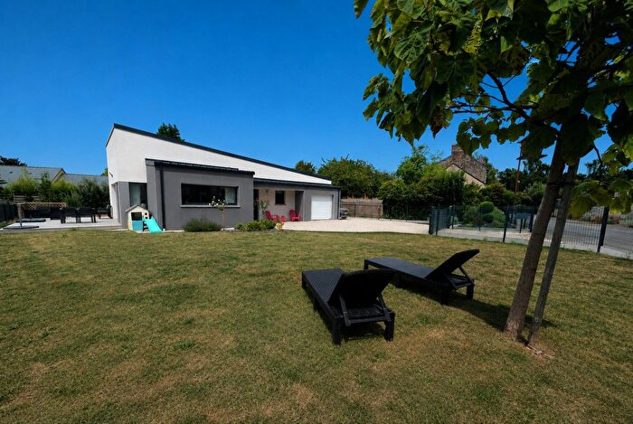 Maison 4 pièces à Parcé, à vendre