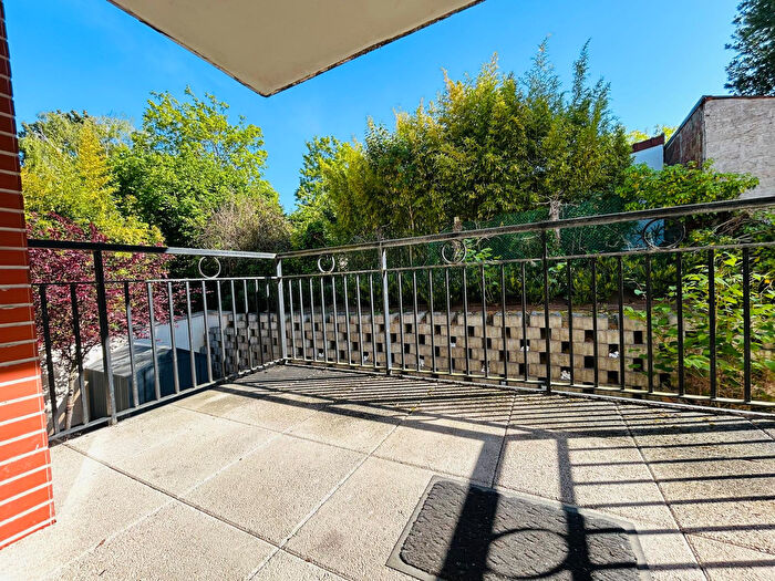 Rosny-sous-Bois, Les Boutours : Appartement 4 pièces à vendre