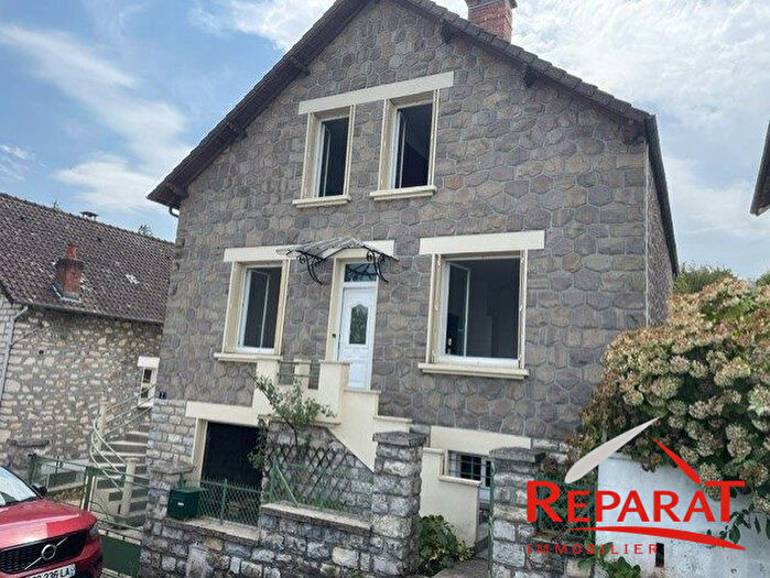 Brive-la-Gaillarde, Le Rocher Coupé, Breuil, Malecroix : Maison 6 pièces à louer