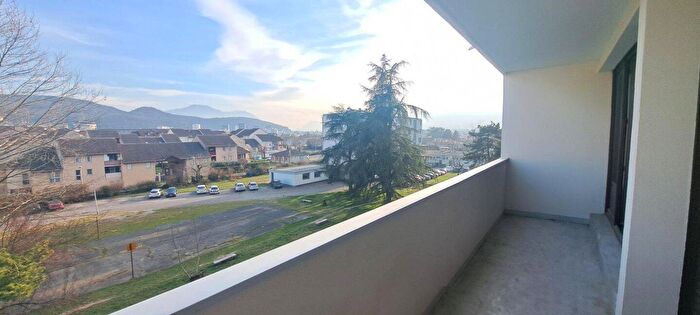 Appartement à louer - Centre, Échirolles - 1 pièce