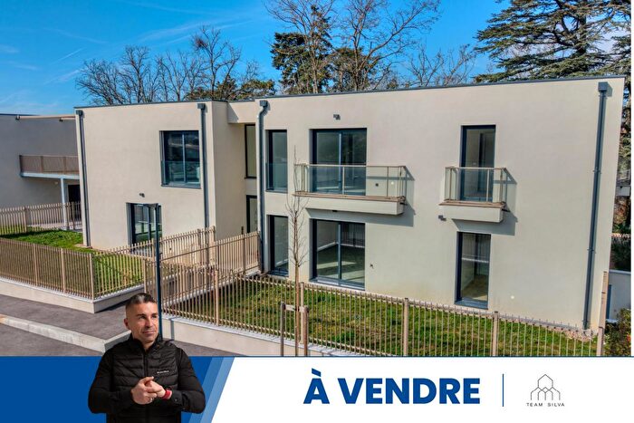 Appartement à vendre - Seyssuel - 3 pièces - 2 chambres