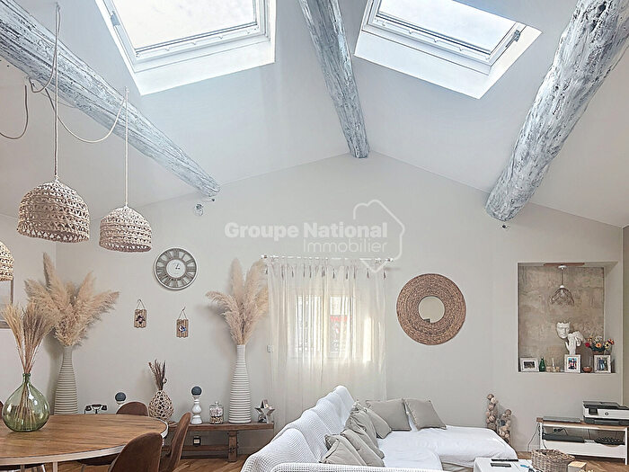 Maison à vendre - Jonquières-Saint-Vincent - 5 pièces - 3 chambres