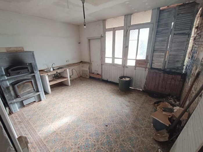 Maison à vendre - Amiens, Saint-Pierre - 5 pièces - 4 chambres