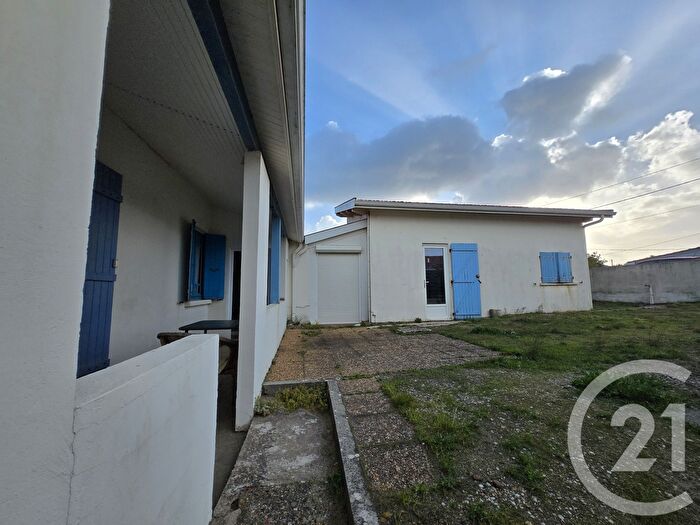 Maison à vendre - Vendays-Montalivet - 5 pièces - 4 chambres