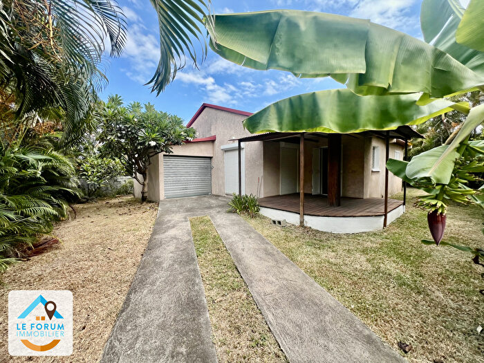 Maison à vendre - Saint-Pierre - 5 pièces - 4 chambres