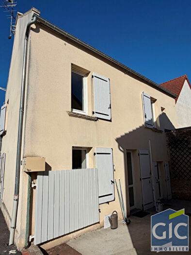 Maison 3 pièces à Ifs, à louer