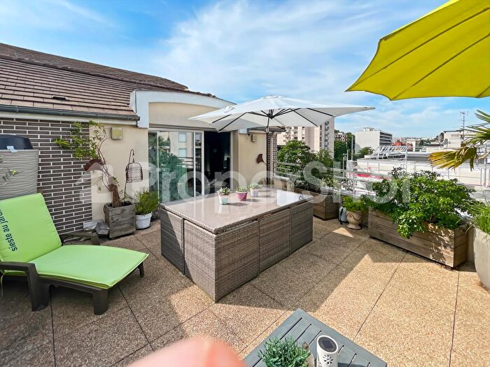 Appartement à vendre - Sèvres - 5 pièces - 3 chambres