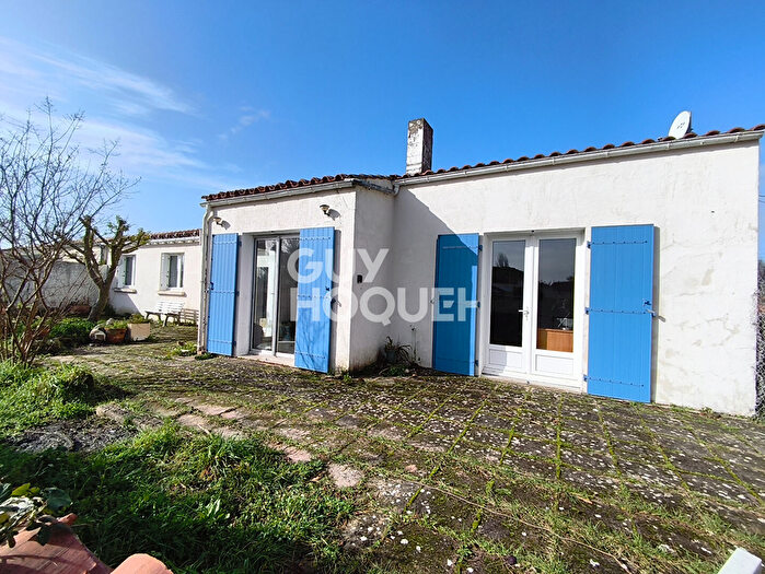 Maison à vendre - Le Château-dOléron - 6 pièces - 5 chambres