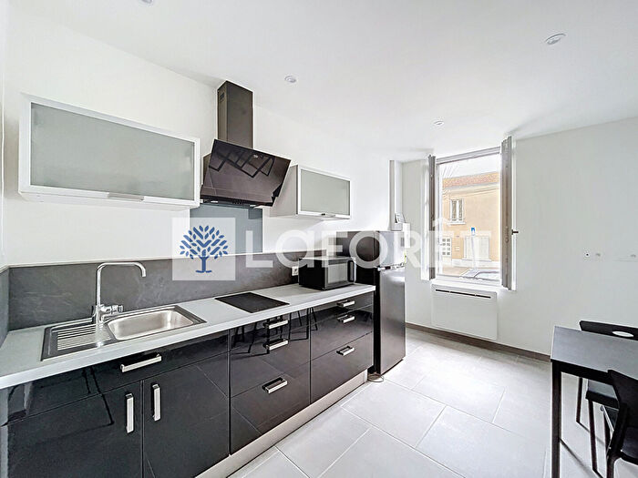 Appartement à louer - Thouars - 2 pièces - 1 chambre