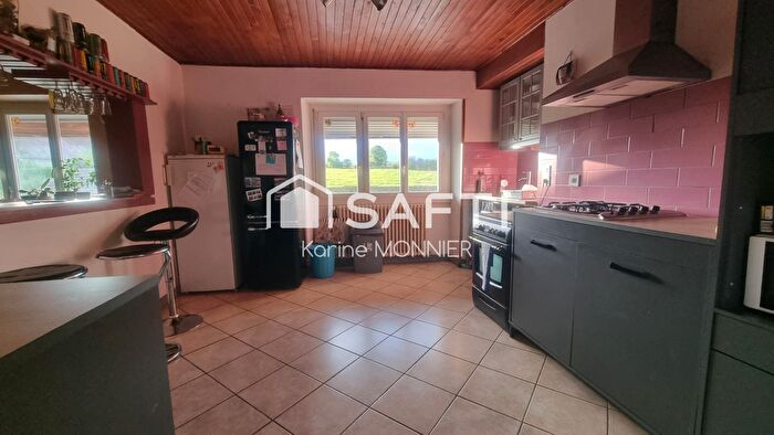 Maison à vendre - Le Pasquier - 8 pièces - 4 chambres