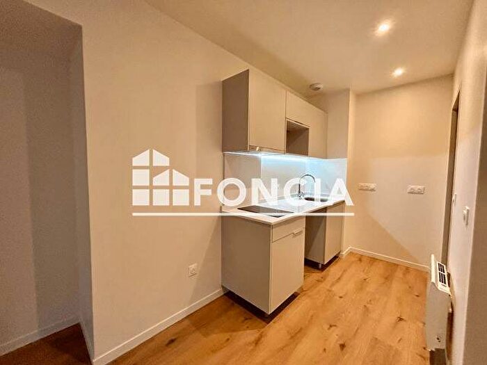 Appartement à louer - Centre Ville Historique, Auray - 1 pièce