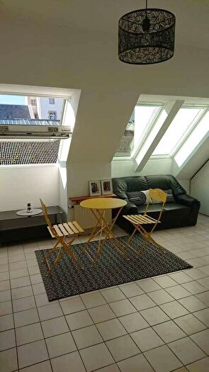 Appartement 1 pièce à Centre Ville, Chambéry, à louer